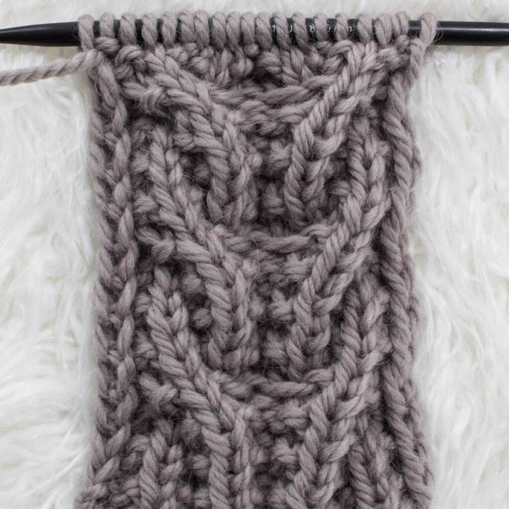 30+ Cable Knit Stitch + Video Tutorials : Brome Fields