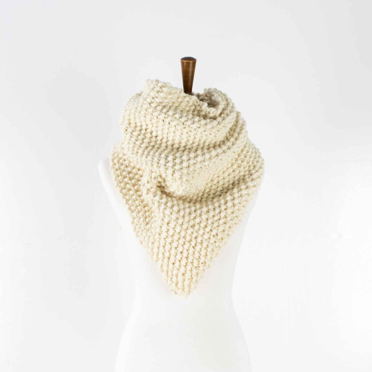 Chunky Shawl Knitting Pattern : Brome Fields